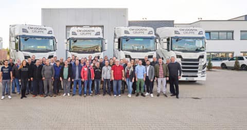 Reliable Container Logistics From One Hand